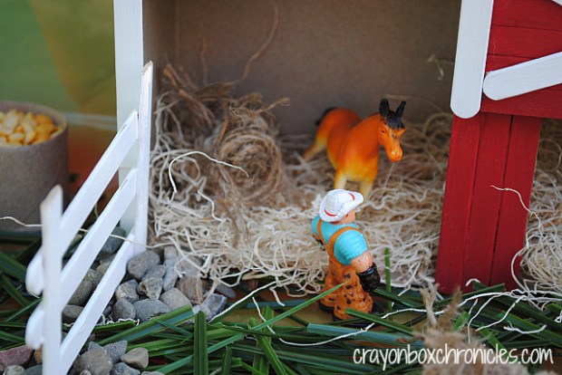 Farm Small World with Barn Craft – Crayon Box Chronicles