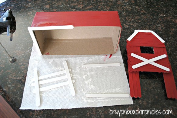 Farm Small World with Barn Craft – Crayon Box Chronicles